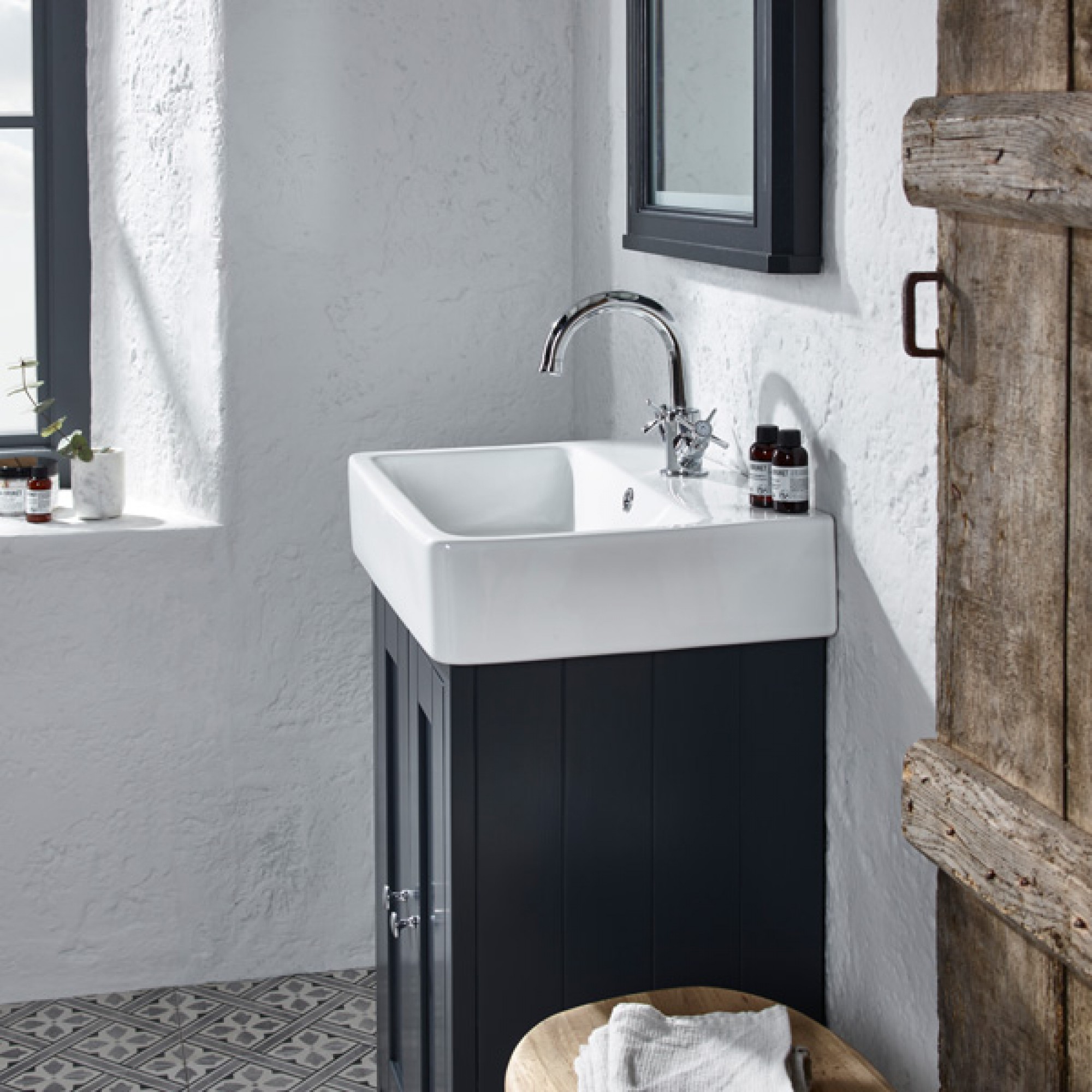 Lansdown 70cm 2 Door Vanity Unit